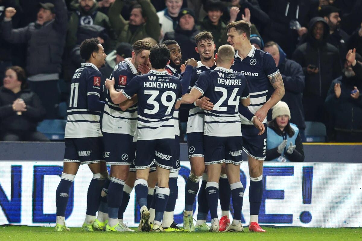 Millwall vs Portsmouth Prediction, Betting Tips, Lineups & Odds | 21 ...